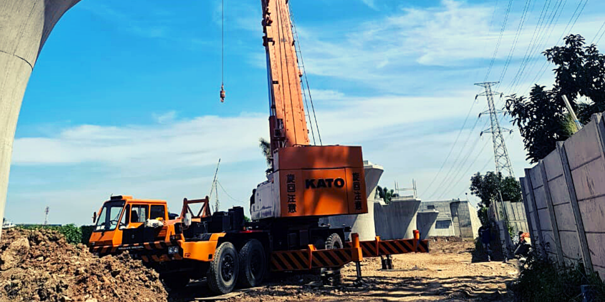 Truck Crane - PT Total Crane Indonesia